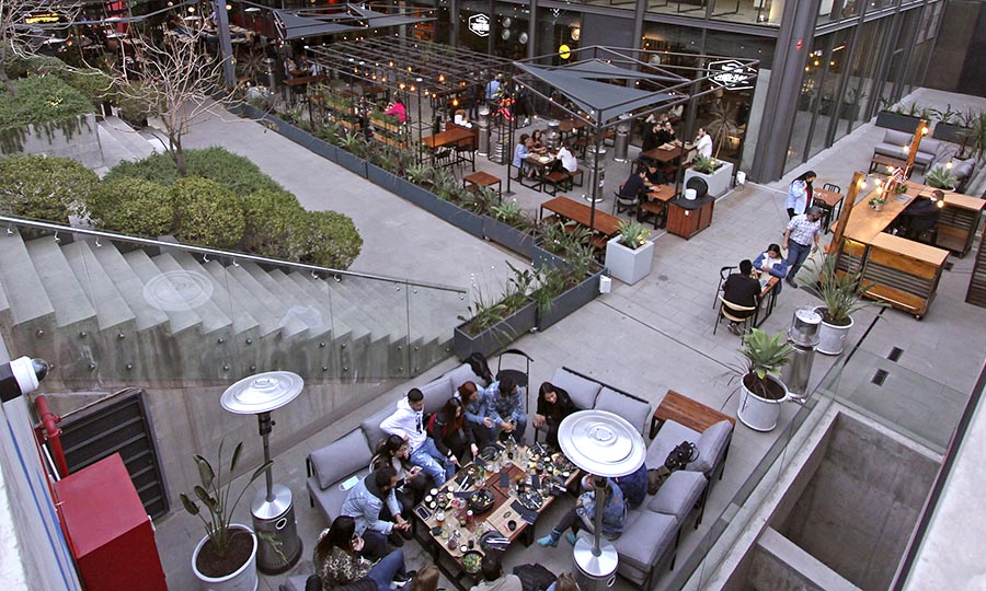 Kunstmann Craft Bar Vitacura - 800.cl