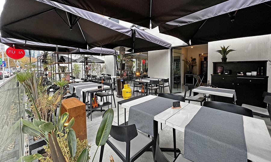 Furia Restaurant - 800.cl