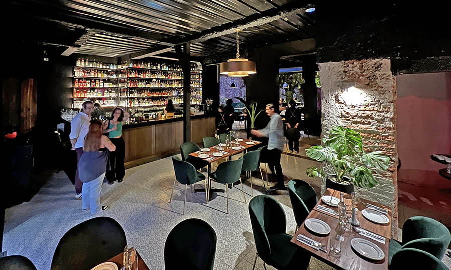 Lola Bar - 800.cl